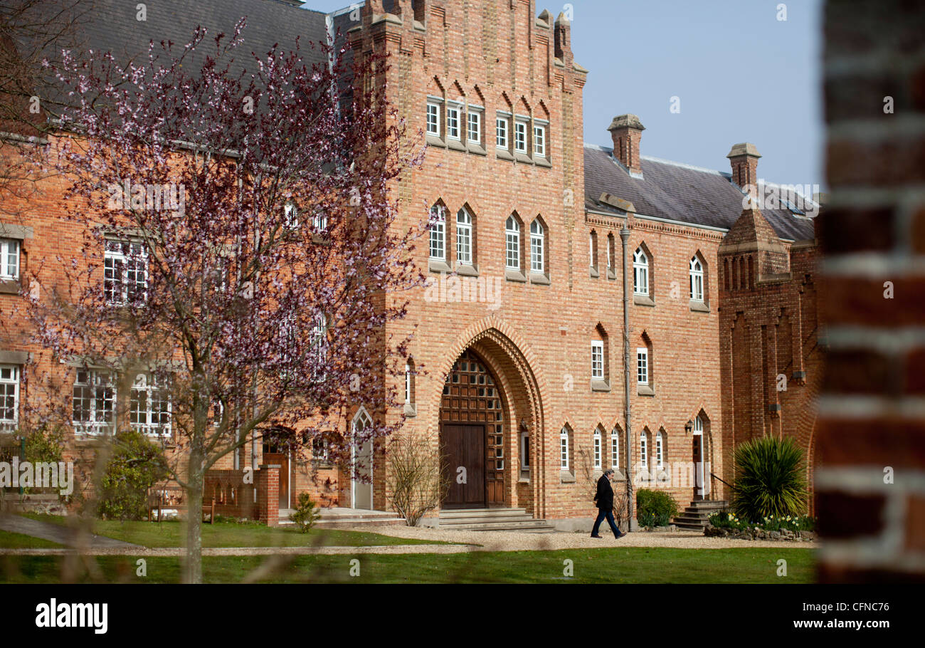 Quarr abbey hi-res stock photography and images - Alamy