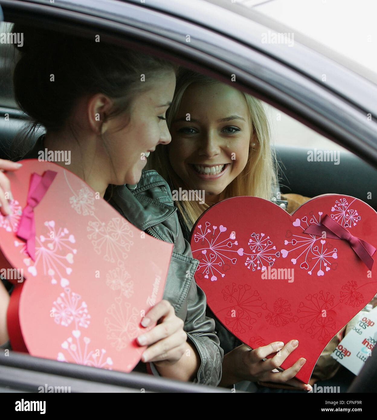 Brooke Vincent, Sacha Parkinson 'Coronation Street' stars receive ...