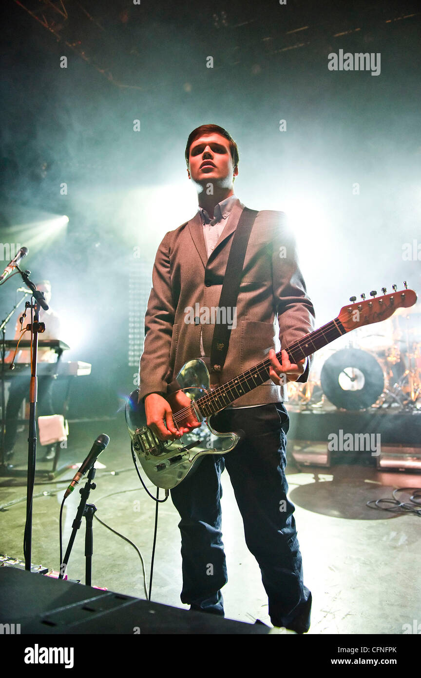 O2 shepherds bush 02 empire hi-res stock photography and images - Alamy