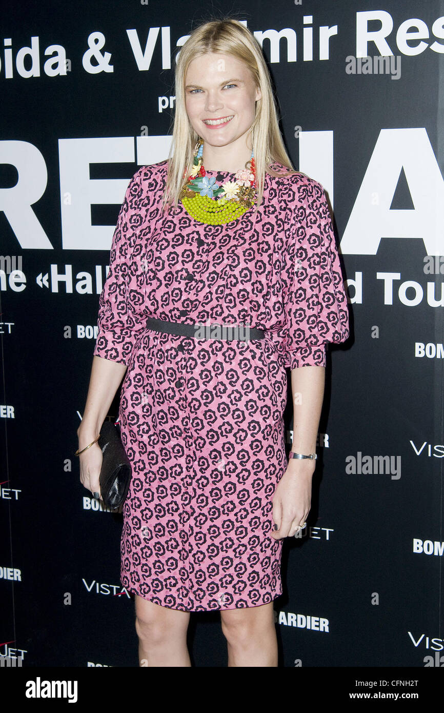 Kate Schelter Retna 'The Halleluiah World Tour' art exhibition ...