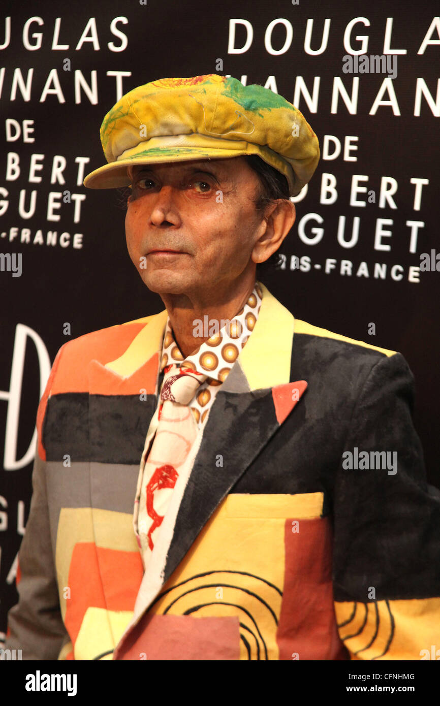 Shail Upadhya Douglas Hannant De Robert Piguet Fragrance Launch at the ...