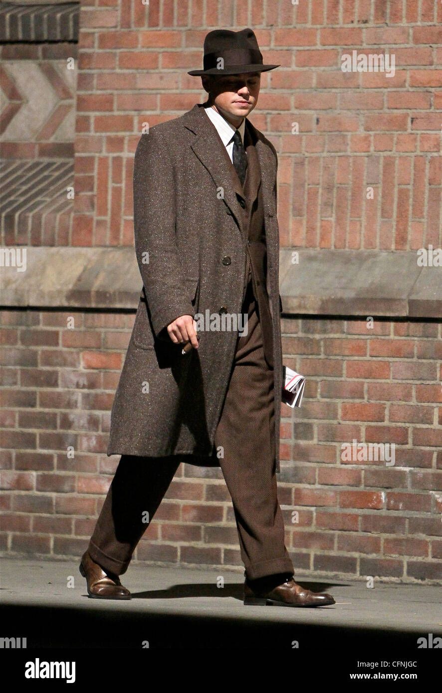 Leonardo DiCaprio on the set of Clint Eastwood's new film 'J. Edgar ...