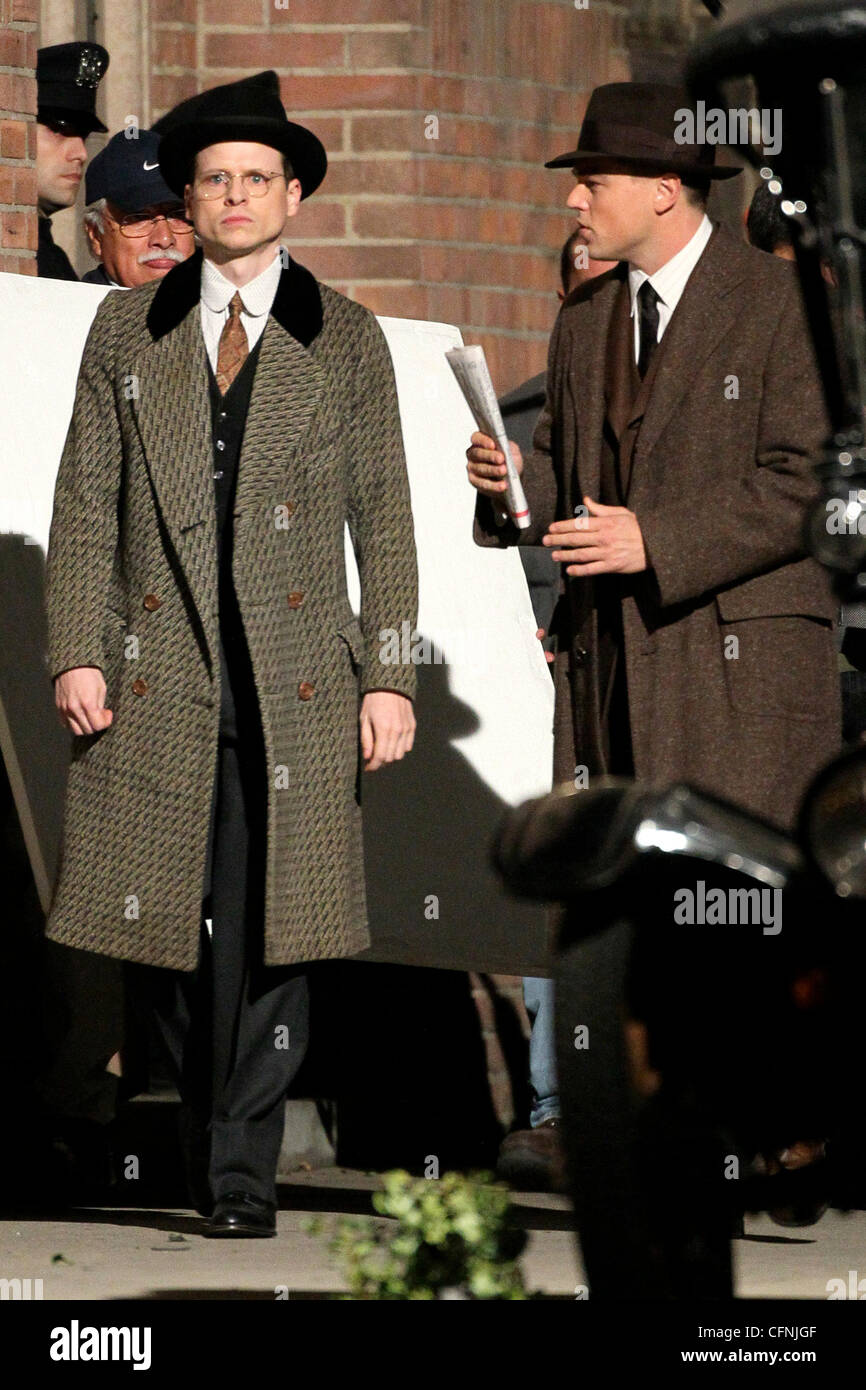 Leonardo DiCaprio on the set of Clint Eastwood's new film 'J. Edgar ...