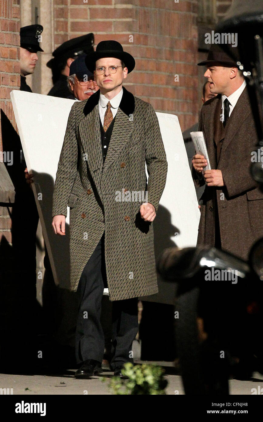 Leonardo DiCaprio on the set of Clint Eastwood's new film 'J. Edgar ...