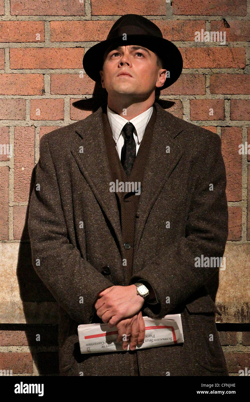 Leonardo DiCaprio on the set of Clint Eastwood's new film 'J. Edgar ...