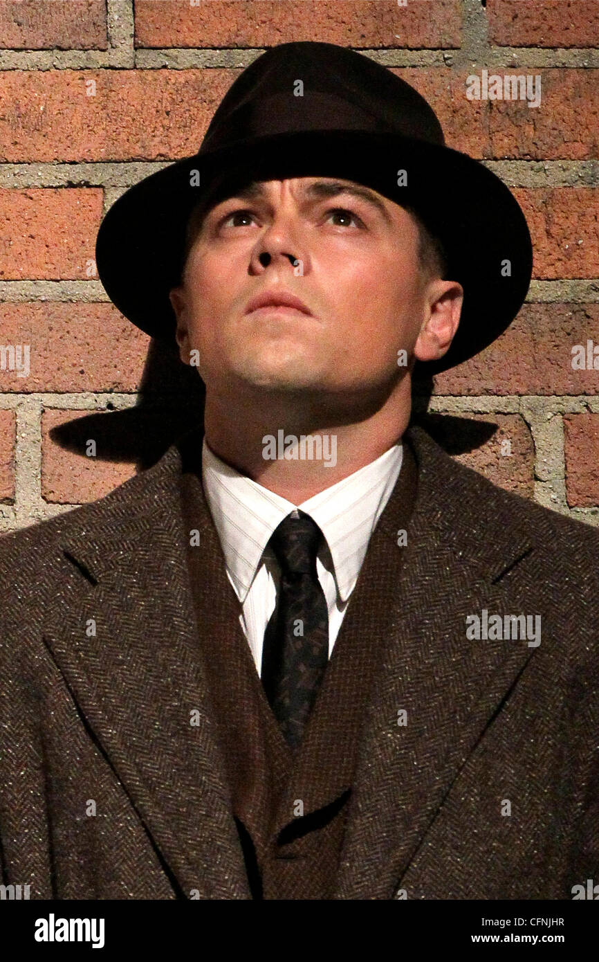 Leonardo DiCaprio on the set of Clint Eastwood's new film 'J. Edgar ...