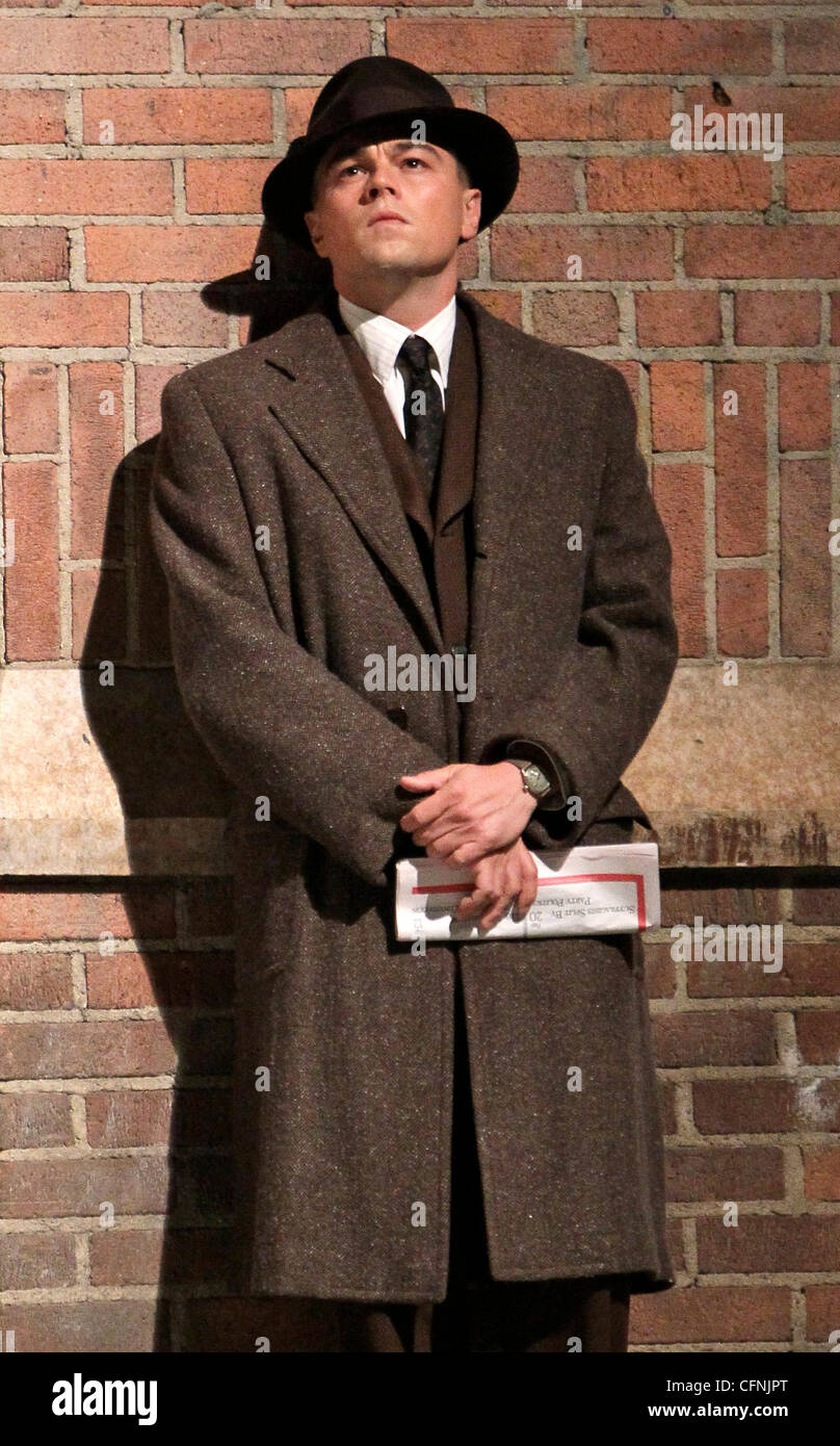 Leonardo DiCaprio on the set of Clint Eastwood's new film 'J. Edgar ...