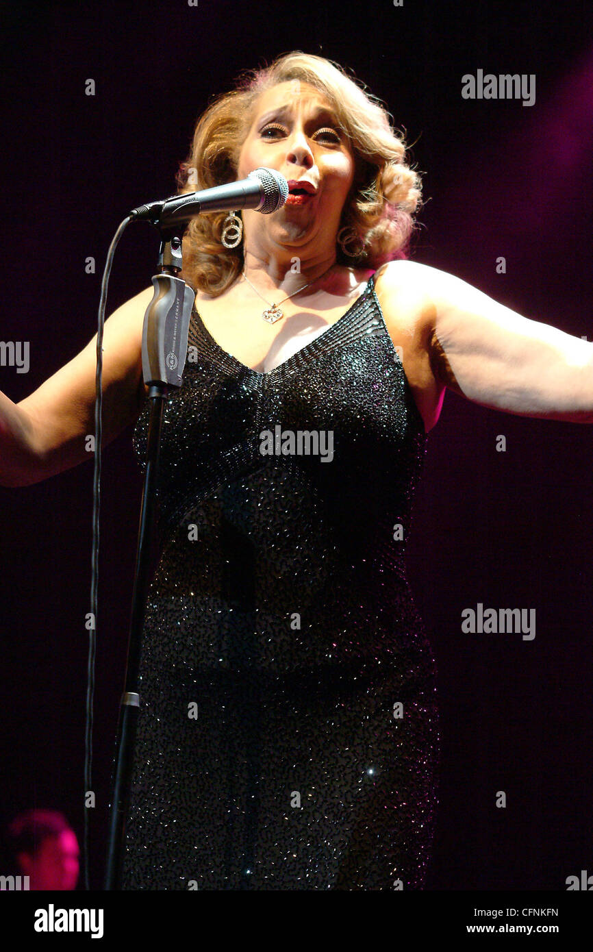 Helen scott hi-res stock photography and images - Alamy