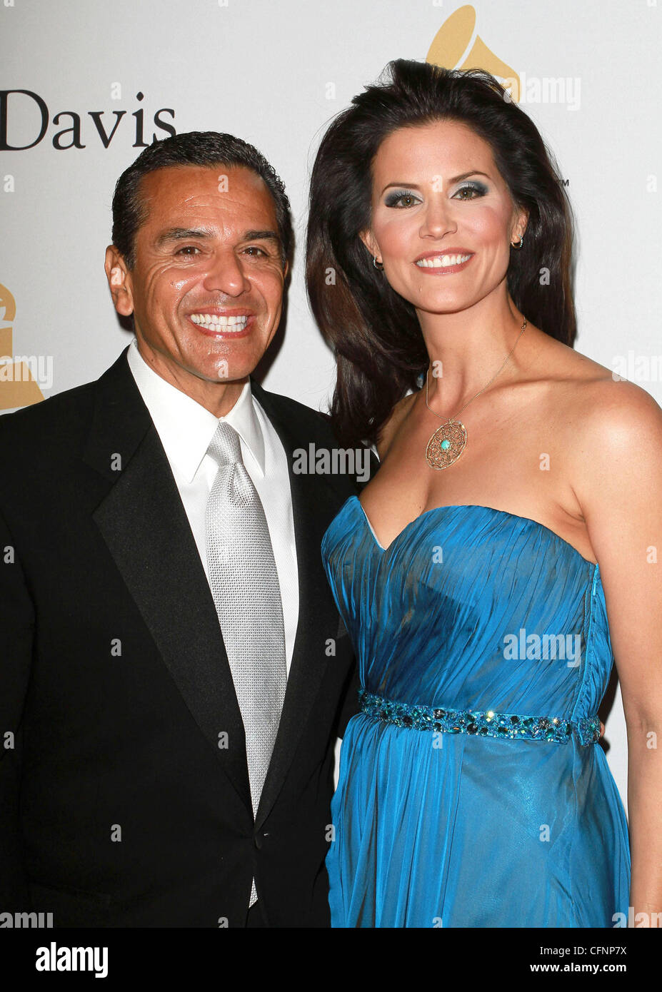 Los Angeles Mayor Antonio Villaraigosa and Lu Parker 2011 Pre-Grammy ...