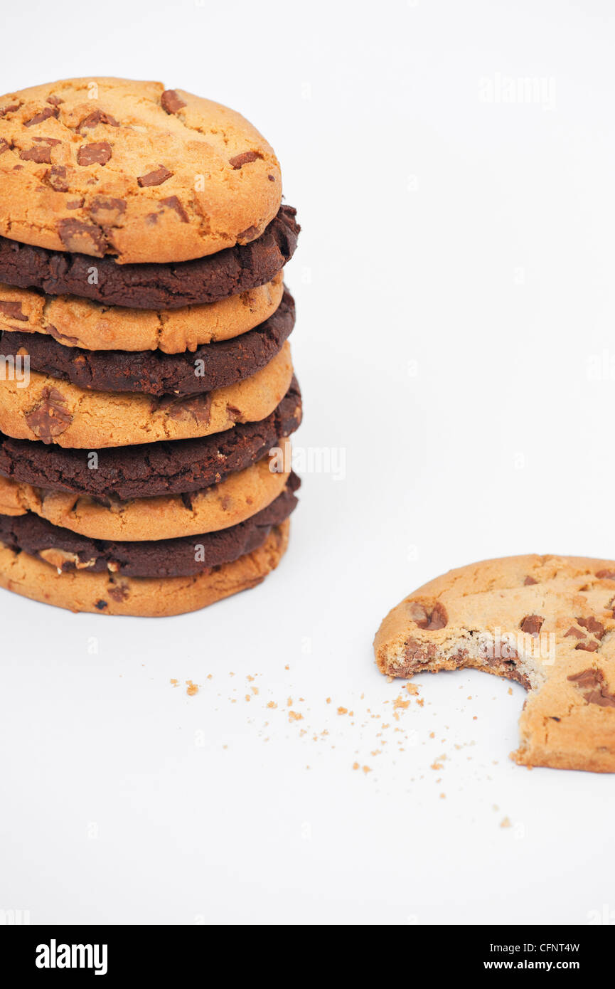 Dark light chocolate chip cookies hi-res stock photography and images ...