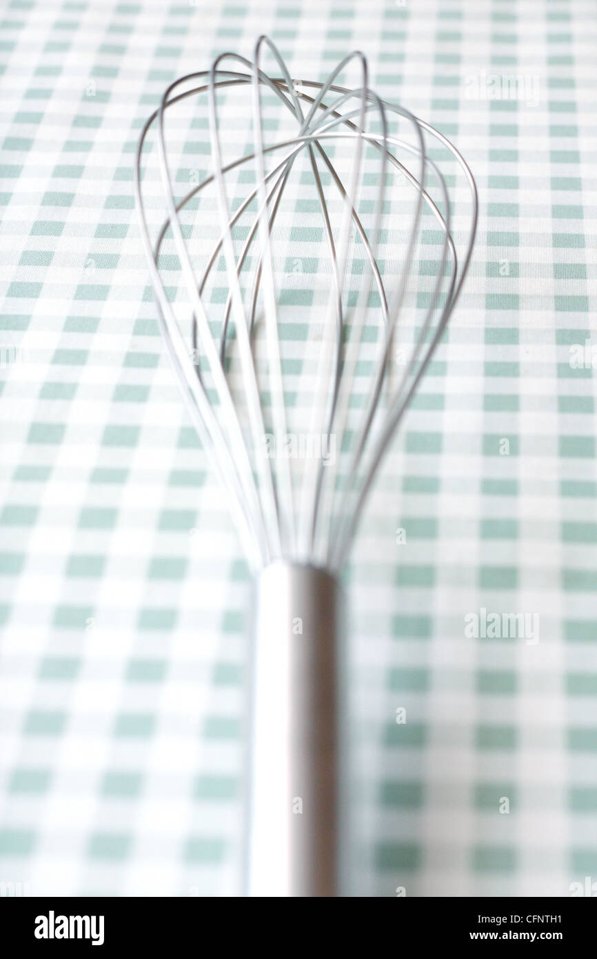 Chrome whisk hi-res stock photography and images - Alamy