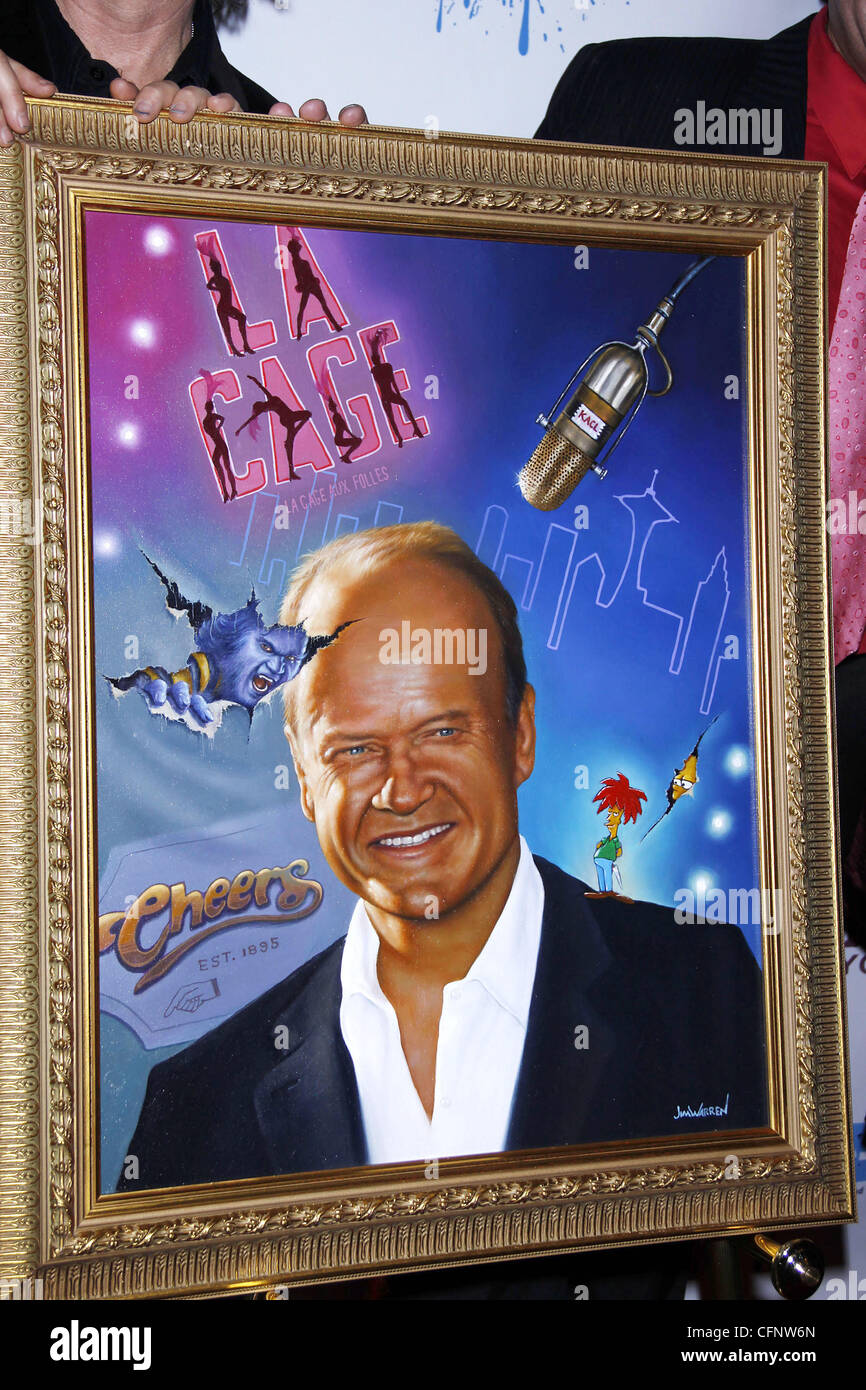 Kelsey Grammer receives a Jim Warren Fame Wall painting After party ...