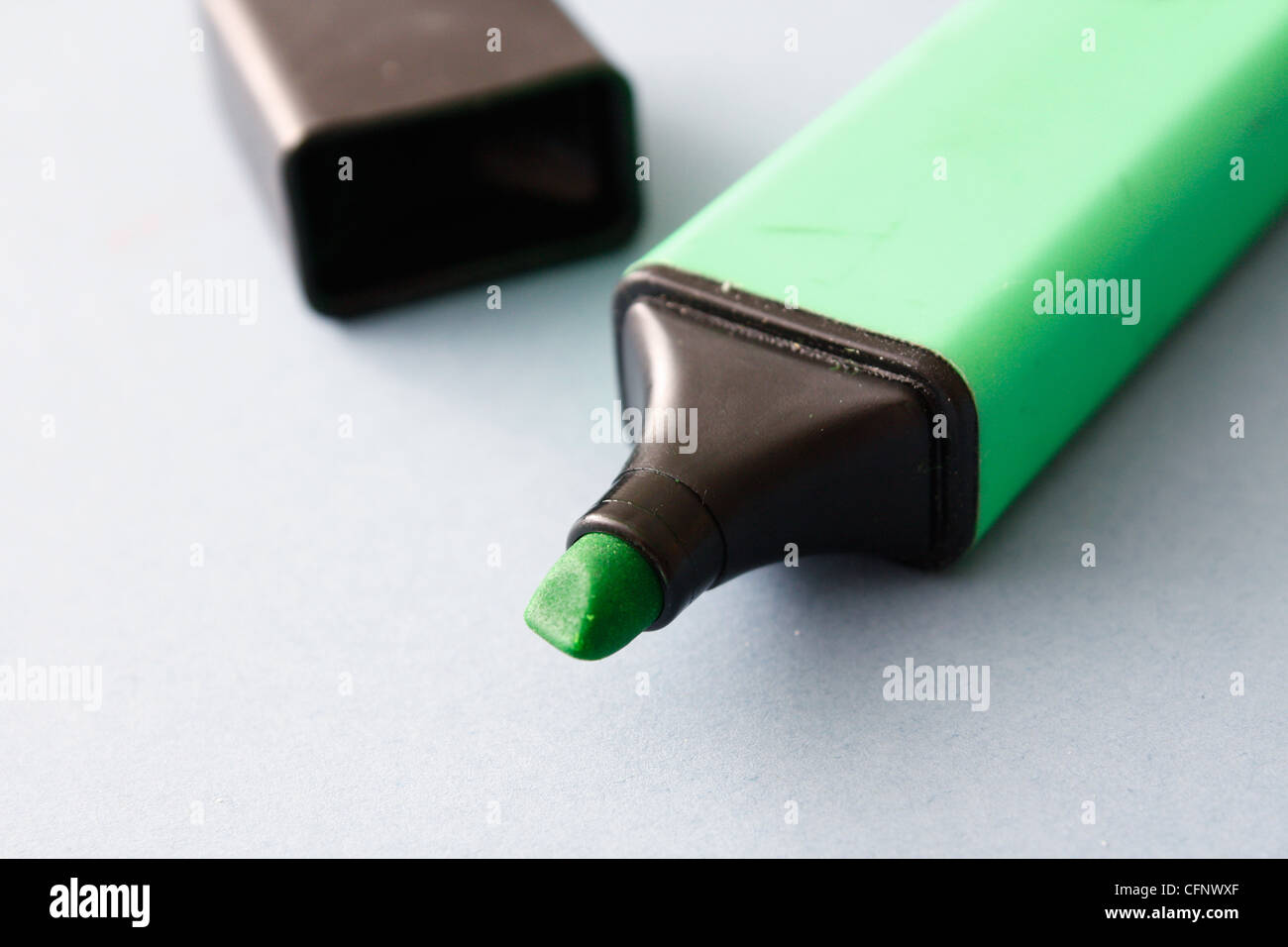 Marker highlighter hi-res stock photography and images - Alamy
