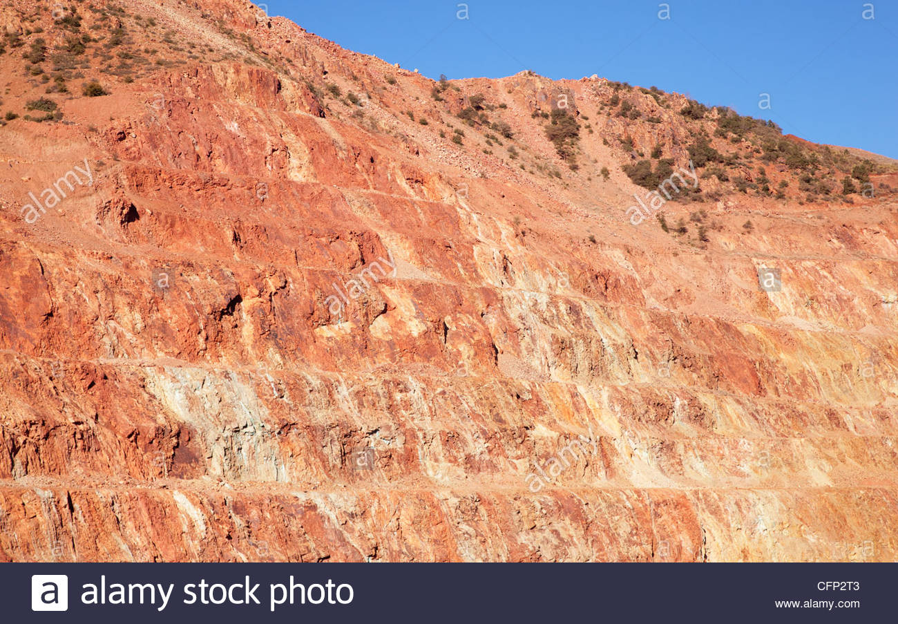 Pit Wall High Resolution Stock Photography and Images - Alamy