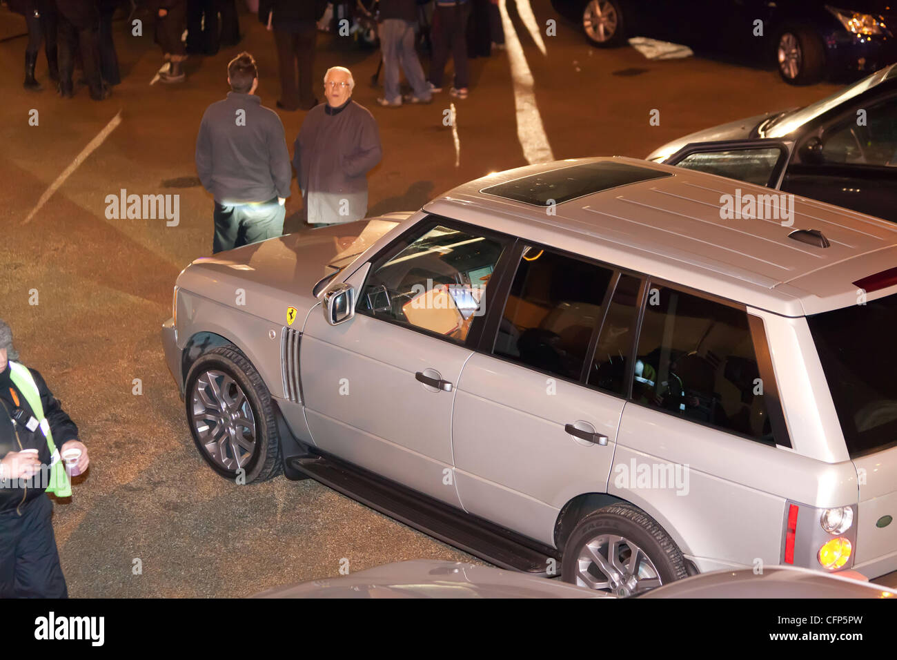 Range rover wales hi-res stock photography and images - Alamy