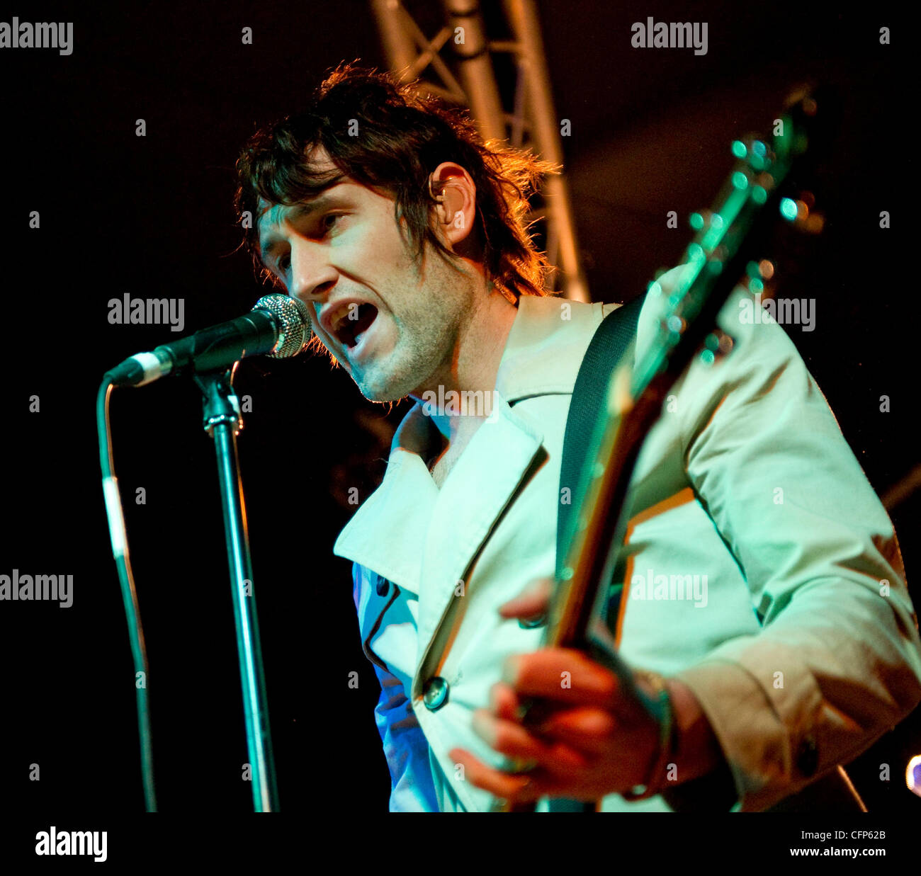 Sam Endicott The Bravery performing live at Hoxton Square Bar & Kitchen ...