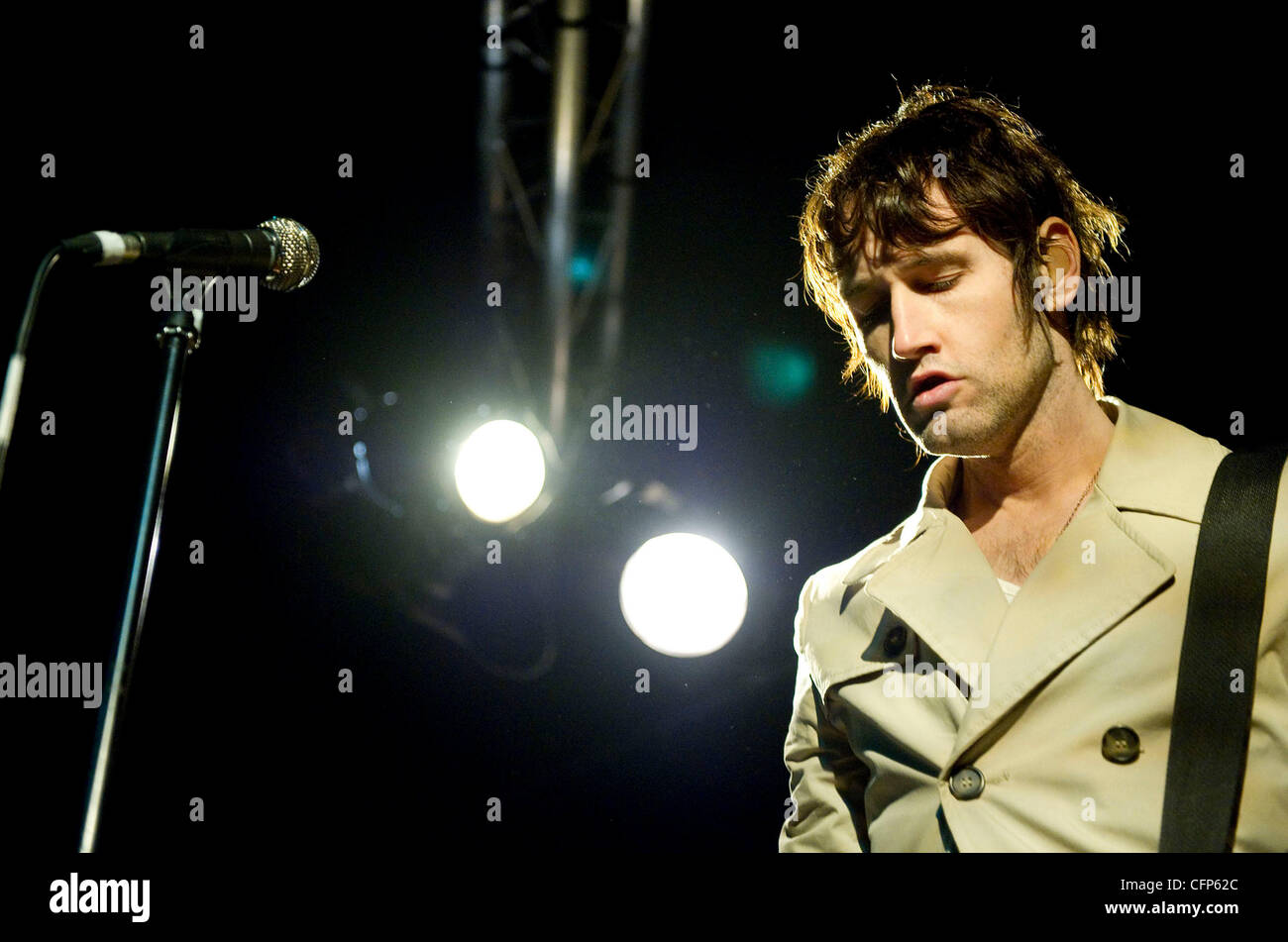 Sam Endicott The Bravery performing live at Hoxton Square Bar & Kitchen ...