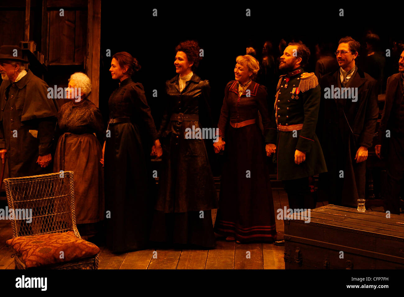 James Patrick Nelson, Marin Ireland, Paul Lazar, Louis Zorich, Roberta ...