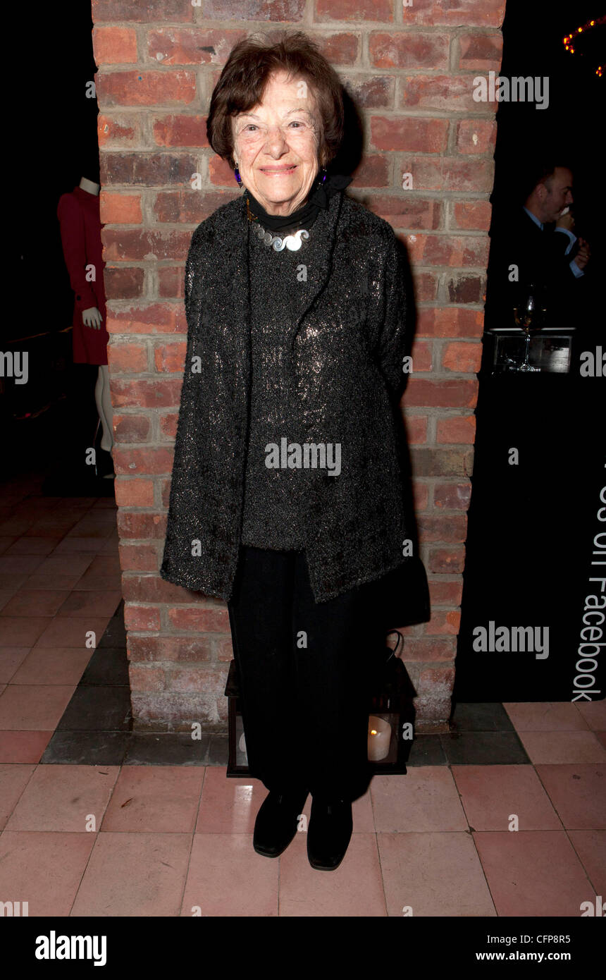 Ruth Finley Ecco Domani Fashion Foundation Celebrates a Decade of Style ...