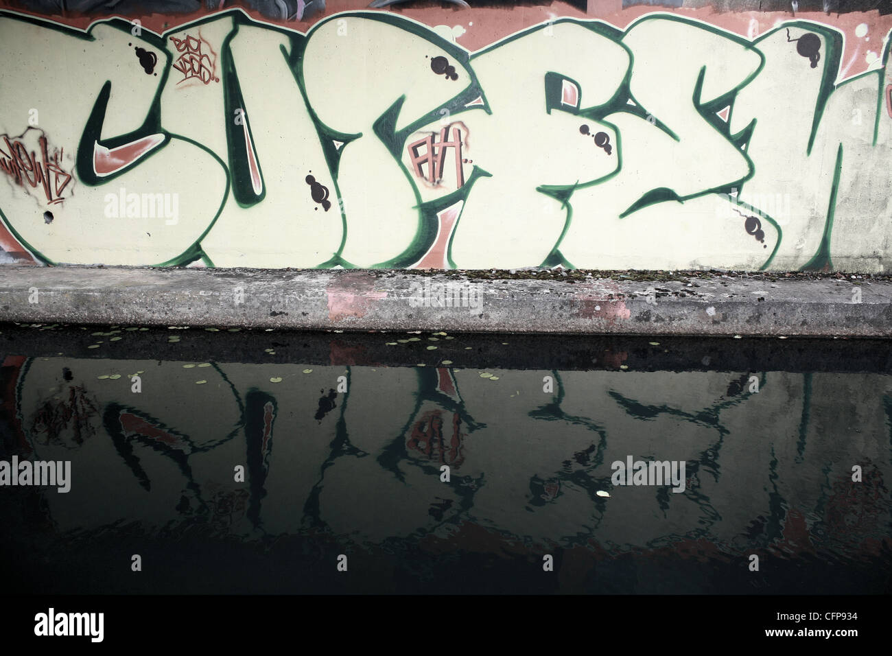 Faded graffiti hi-res stock photography and images - Alamy