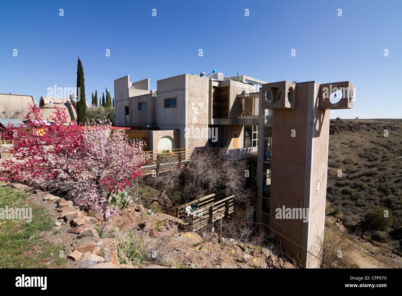 Arcosanti, an experimental town in the desert of Arizona, built to ...