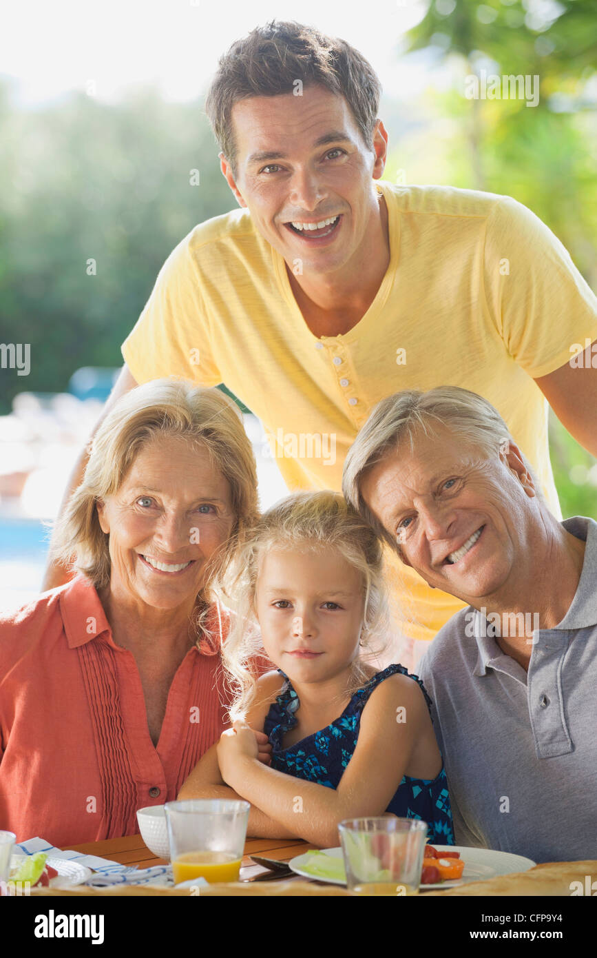 Multi generational families hi-res stock photography and images - Alamy