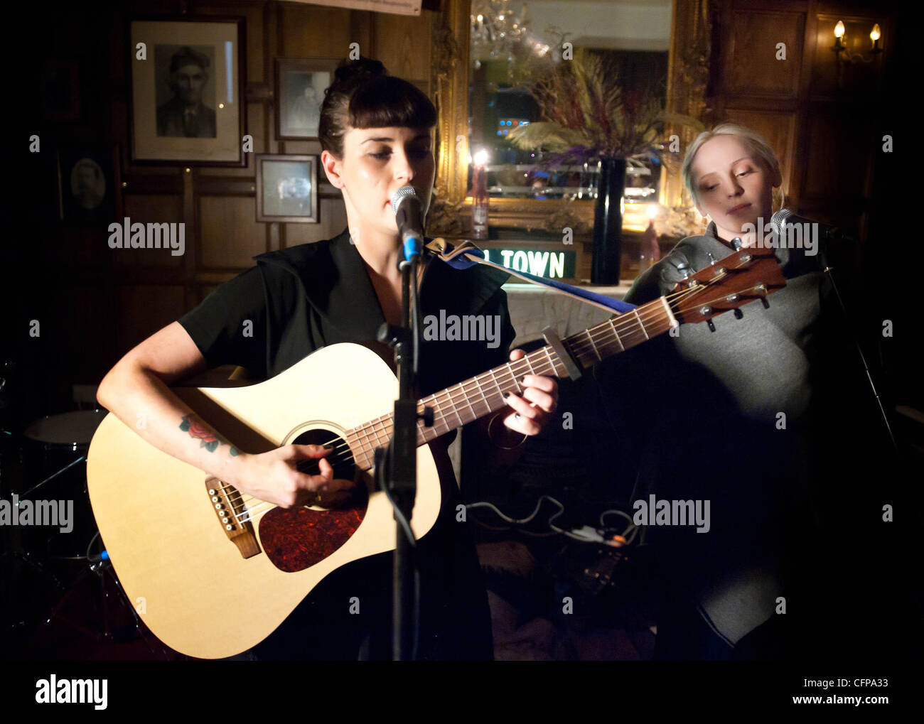 Louise Hull of The Pins performing a gig at The Hawley Arms with Laura ...
