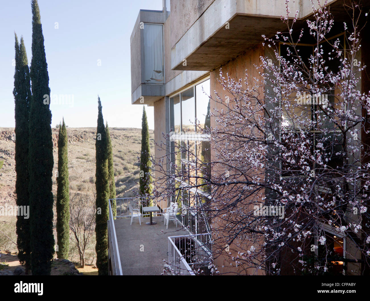 Arcosanti, an experimental town in the desert of Arizona, built to ...