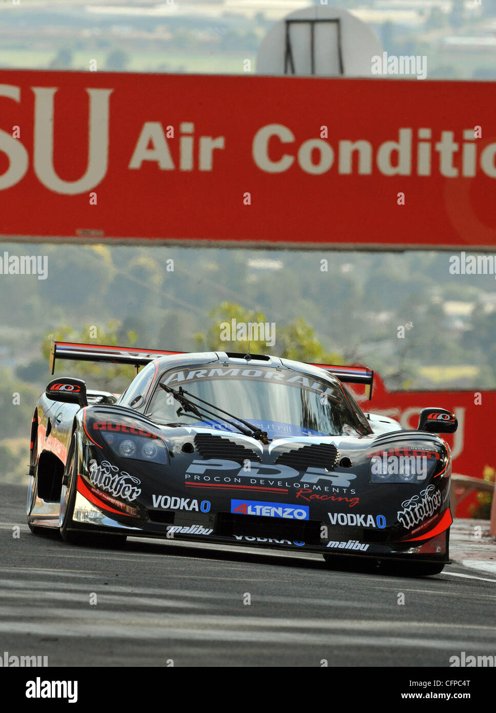 Dean Grant (Mosler) Armor All Bathurst 12 Hour race at Mount Panorama ...