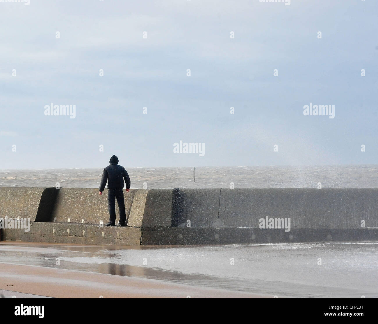 Gale force winds hit Liverpool Seafront. The new Brighton seafront ...