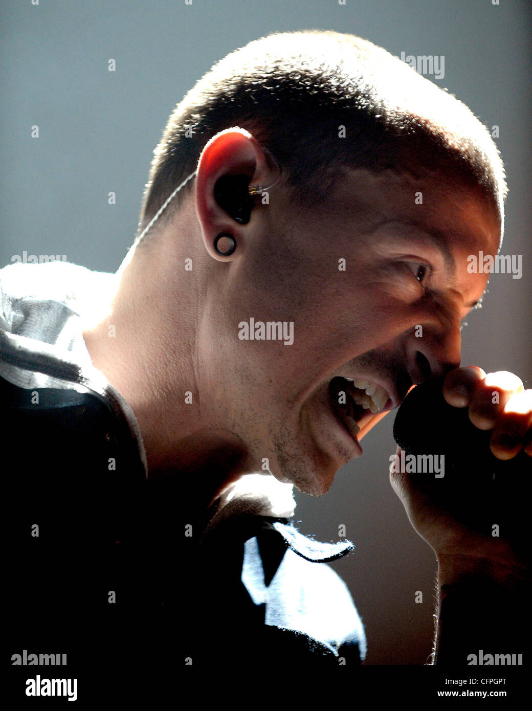 Chester Bennington Rock band 'Linkin Park' performing live at The Air ...