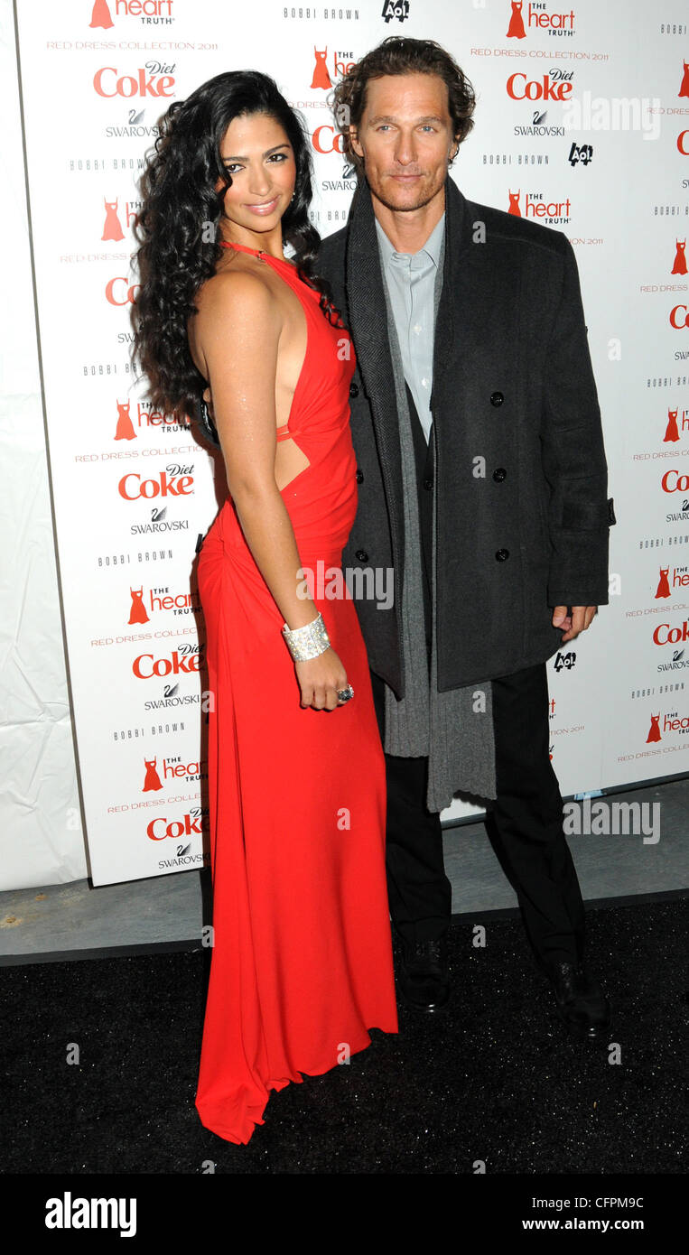 Camila Alves and Matthew McConaughey Mercedes-Benz IMG New York Fashion ...