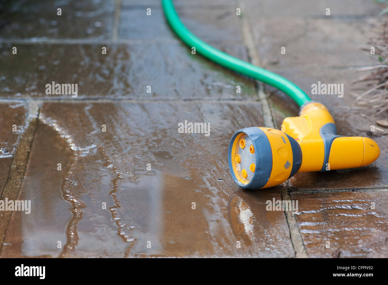 Colourful garden hose hi-res stock photography and images - Alamy