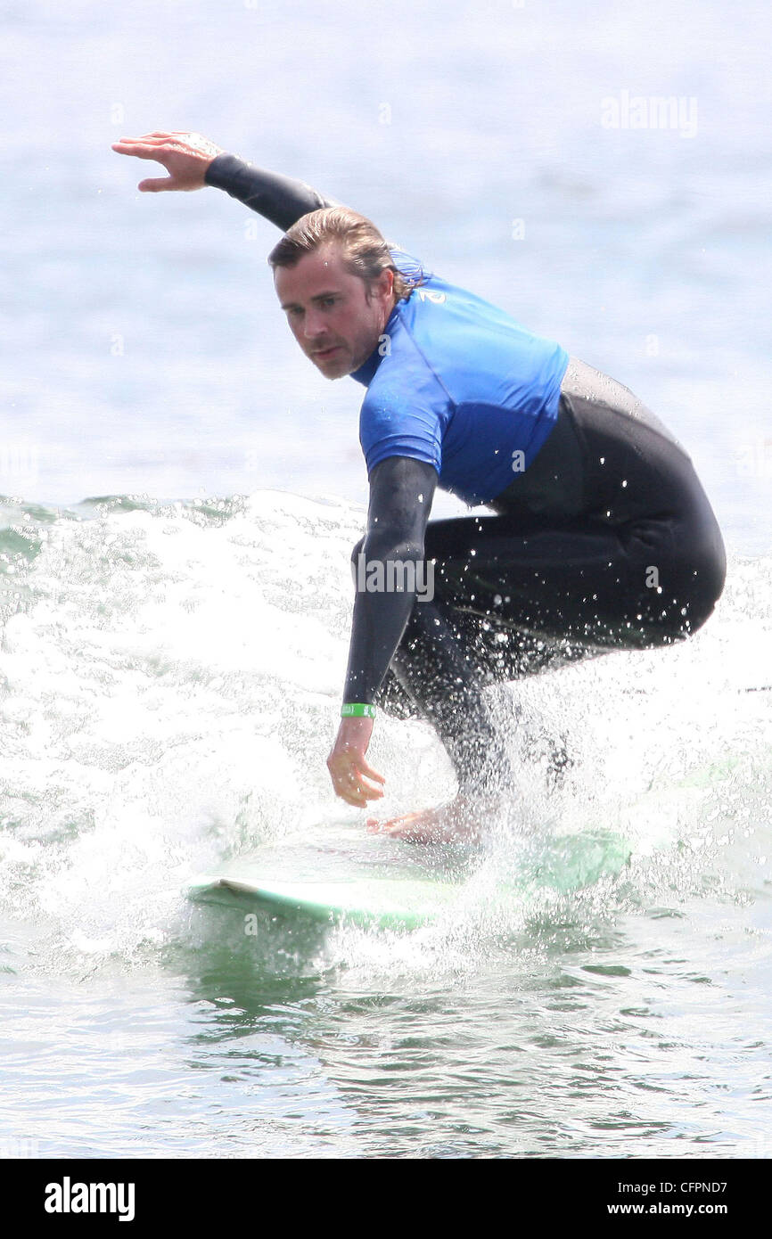 Sam Trammell Surfrider Foundation's 5th Annual Celebrity Expression ...