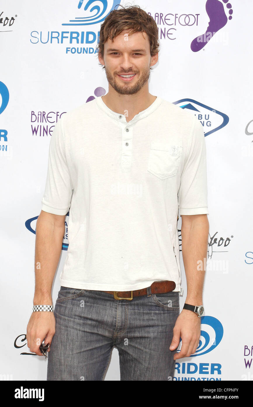 Austin Nichols Surfrider Foundation's 5th Annual Celebrity Expression ...