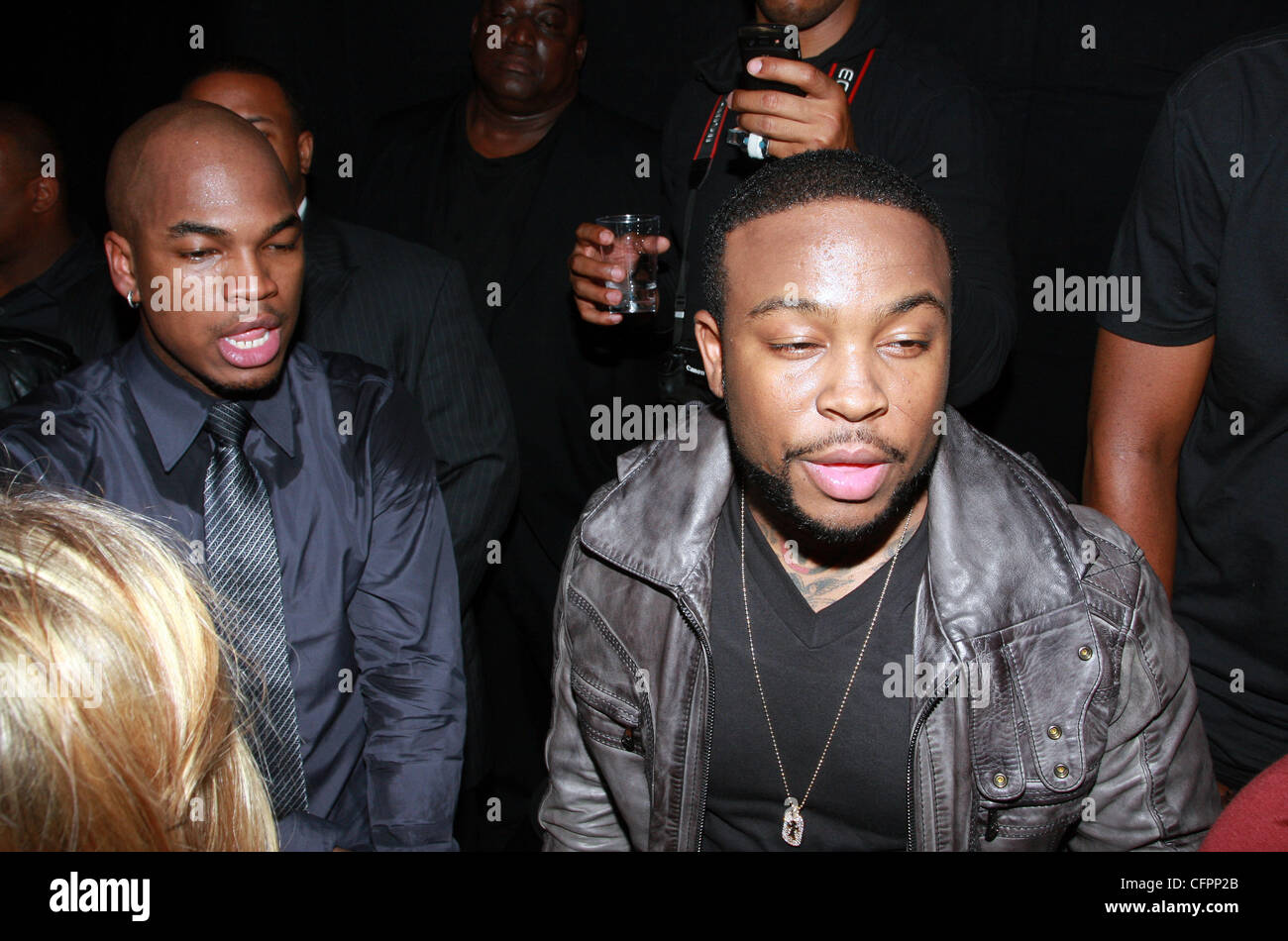 Singer Pleasure P and Ne-Yo Ne-Yo's VMA party sponsored by blackberry ...