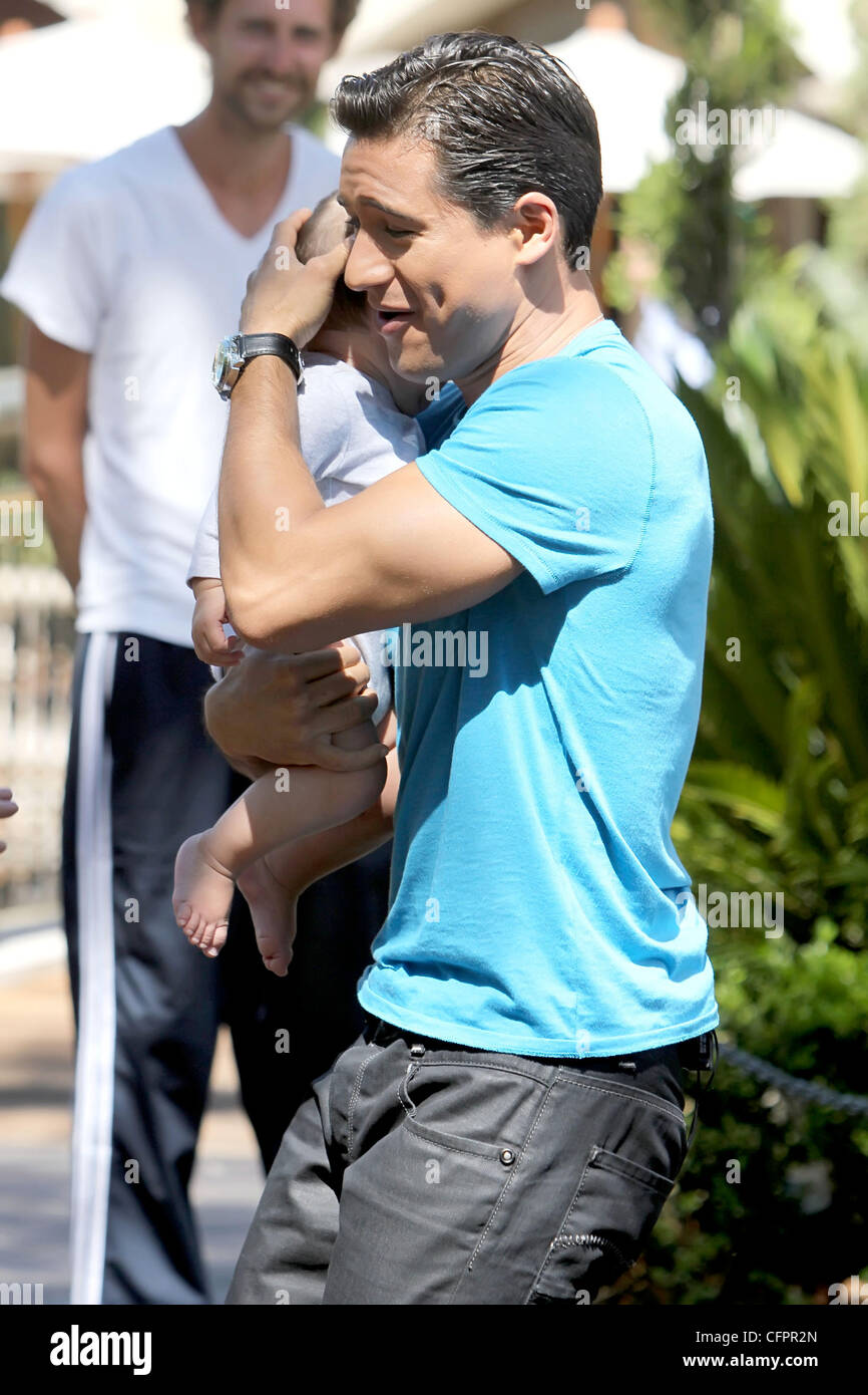 Mario Lopez Baby High Resolution Stock Photography and Images - Alamy