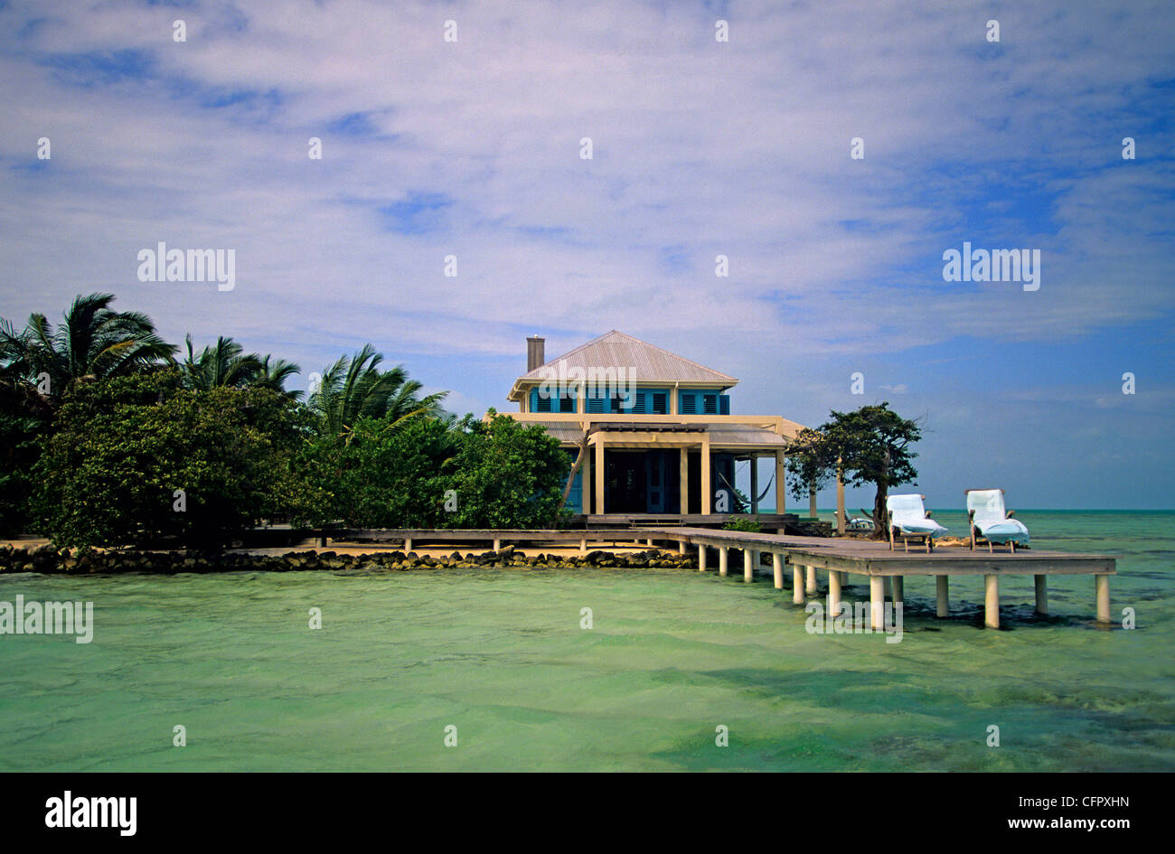 Private docks hi-res stock photography and images - Alamy