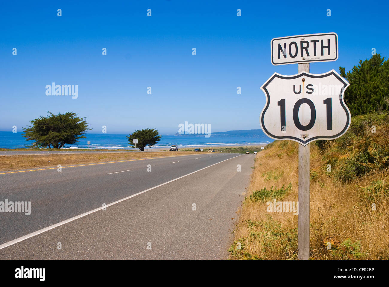 101 freeway sign hi-res stock photography and images - Alamy