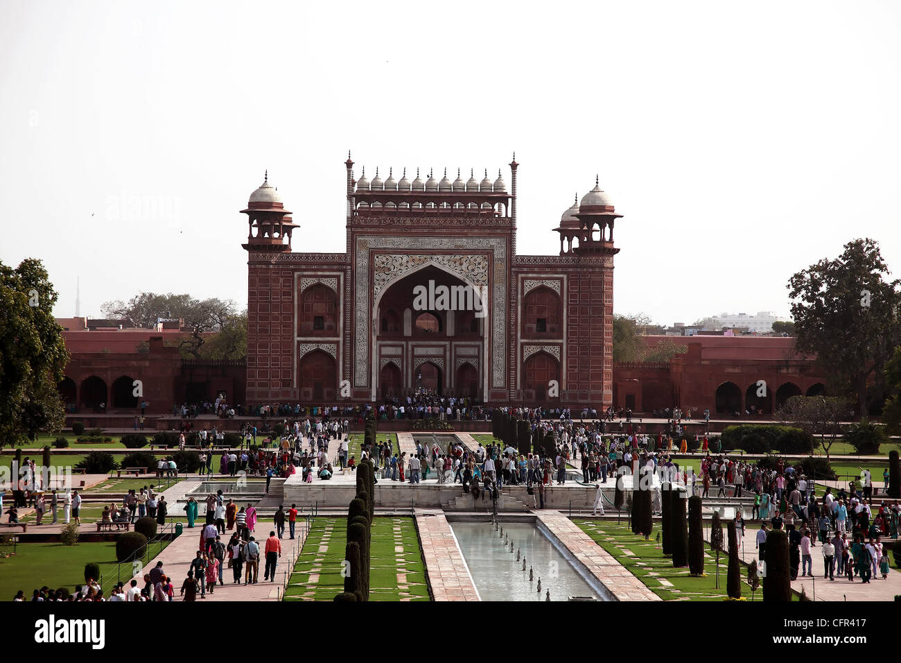 Entrance gate of Taj Mahal Stock Photo - Alamy