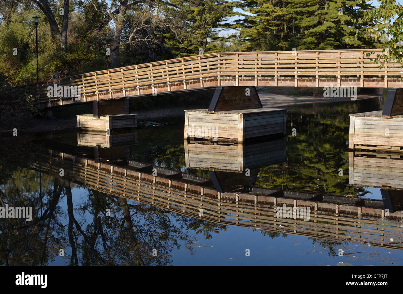 Toronto Islands Footbridge Stock Photo - Alamy