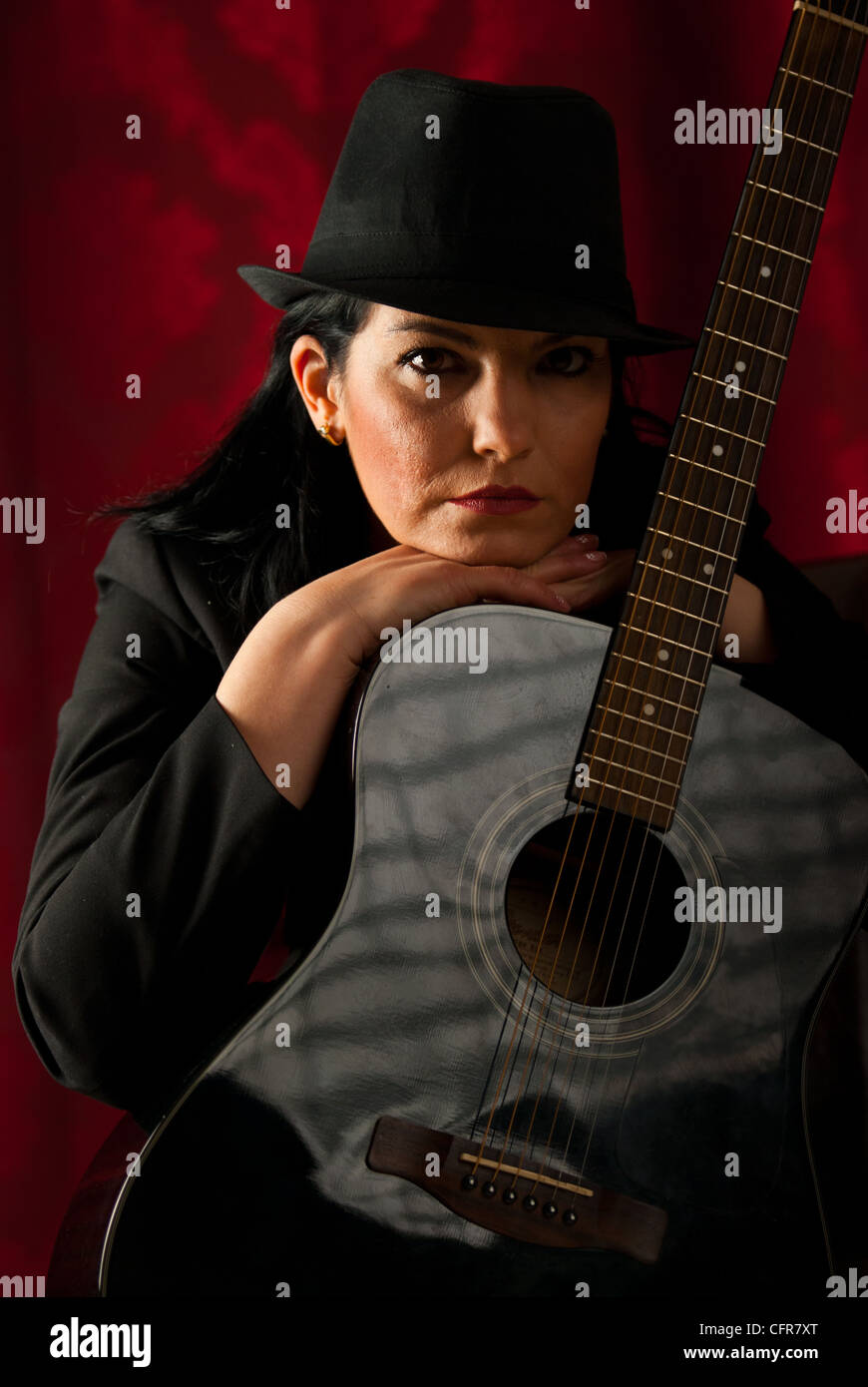Serious face singer hi-res stock photography and images - Alamy