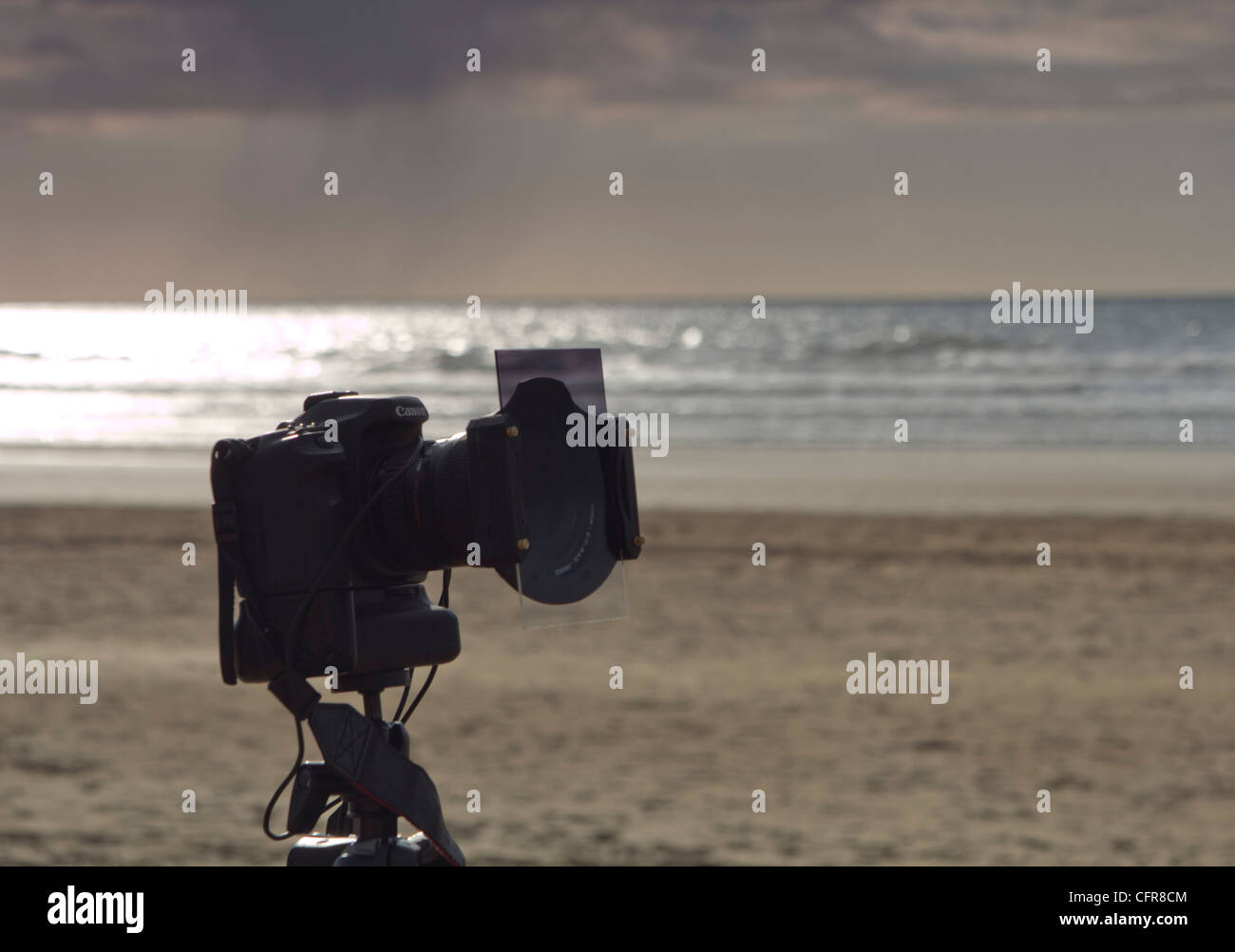 Photographing on beach hi-res stock photography and images - Alamy