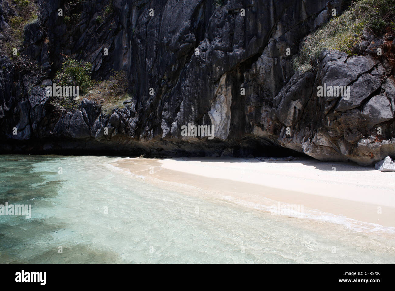 Pristine beach hi-res stock photography and images - Alamy