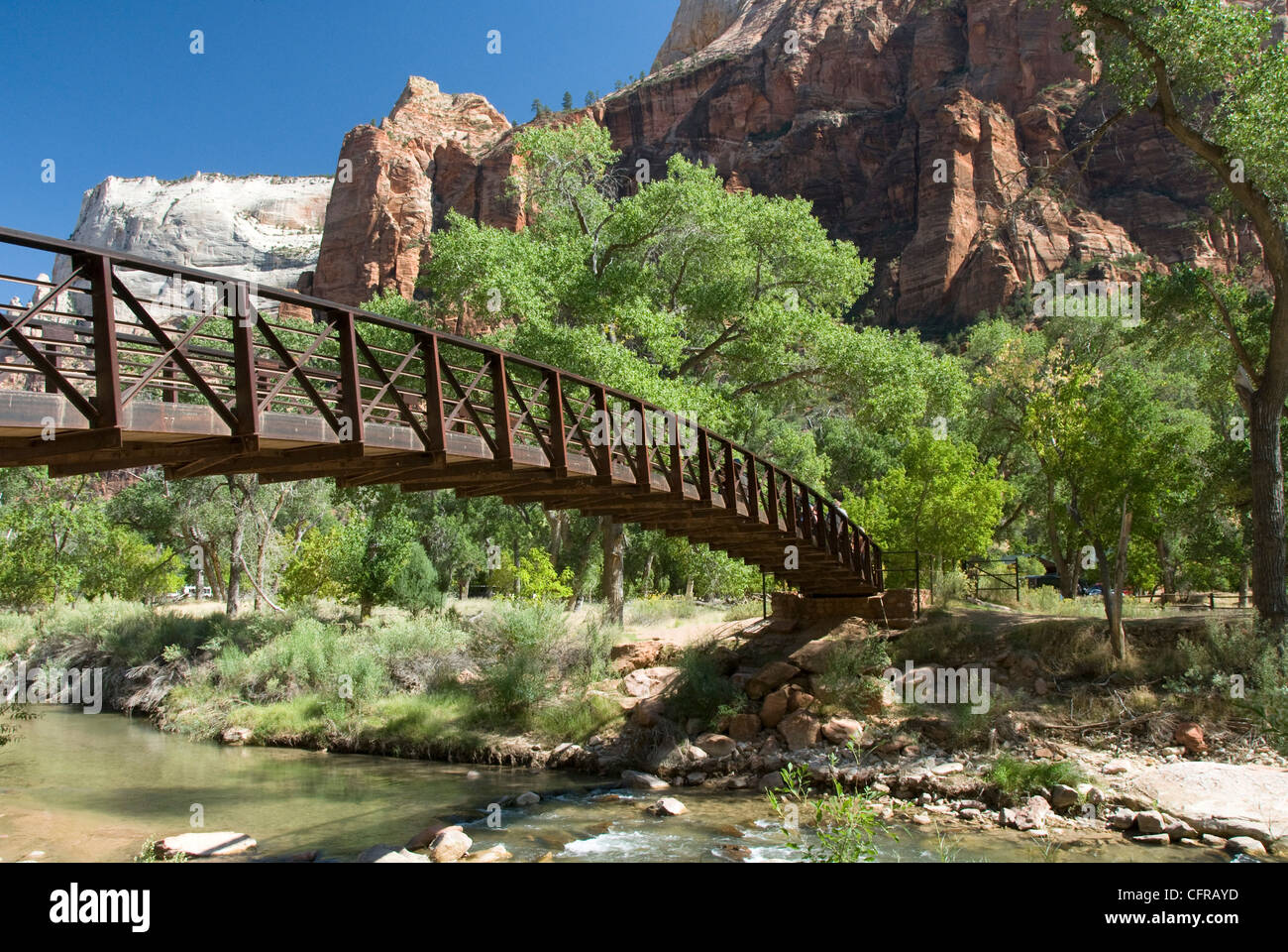 The Virgin River, foot bridge to access the Emerald Pools, Zion ...