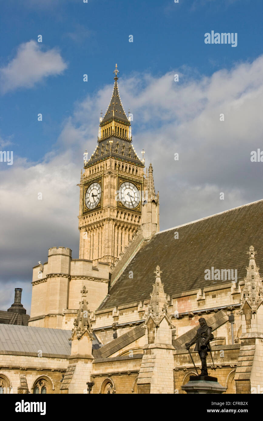 Big Ben Houses of Parliament UNESCO world heritage site and1899 statue ...