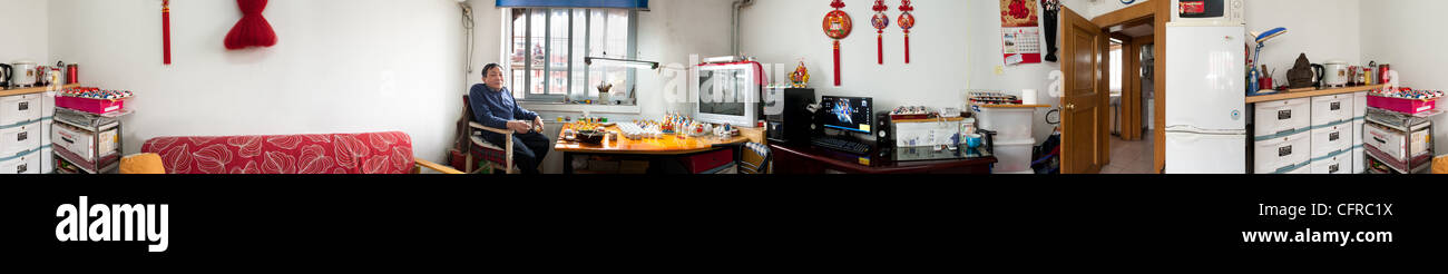 Beijing. Mr. Zhang, traditional Chinese craftsman. 360° panoramic view ...