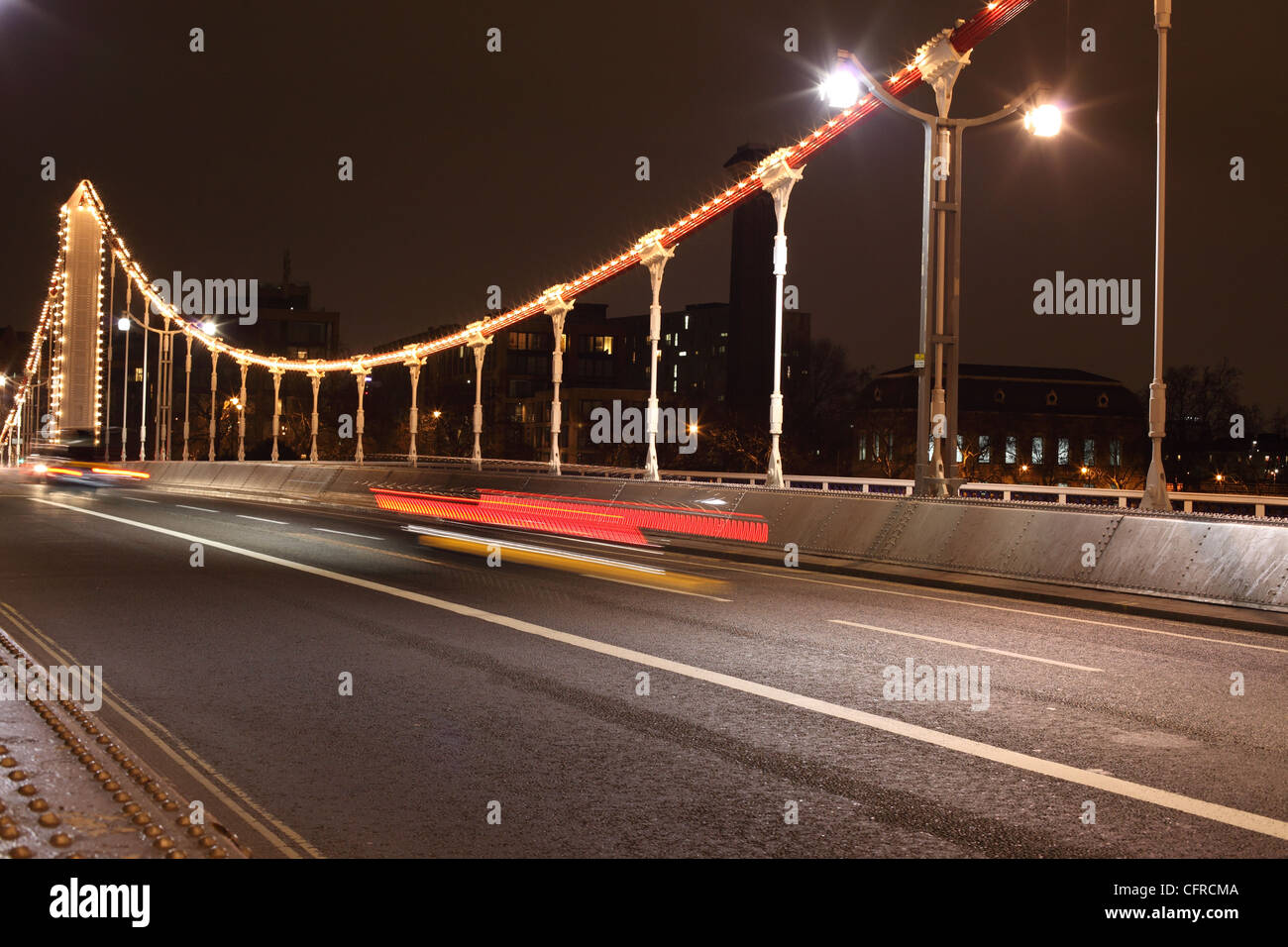 Cars going over bridge hi-res stock photography and images - Alamy