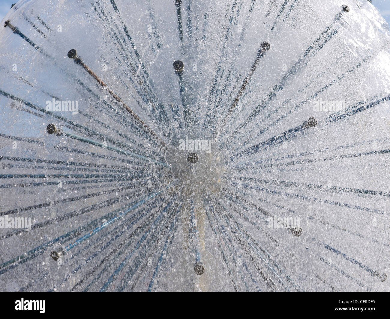 Fountain modern hi-res stock photography and images - Alamy