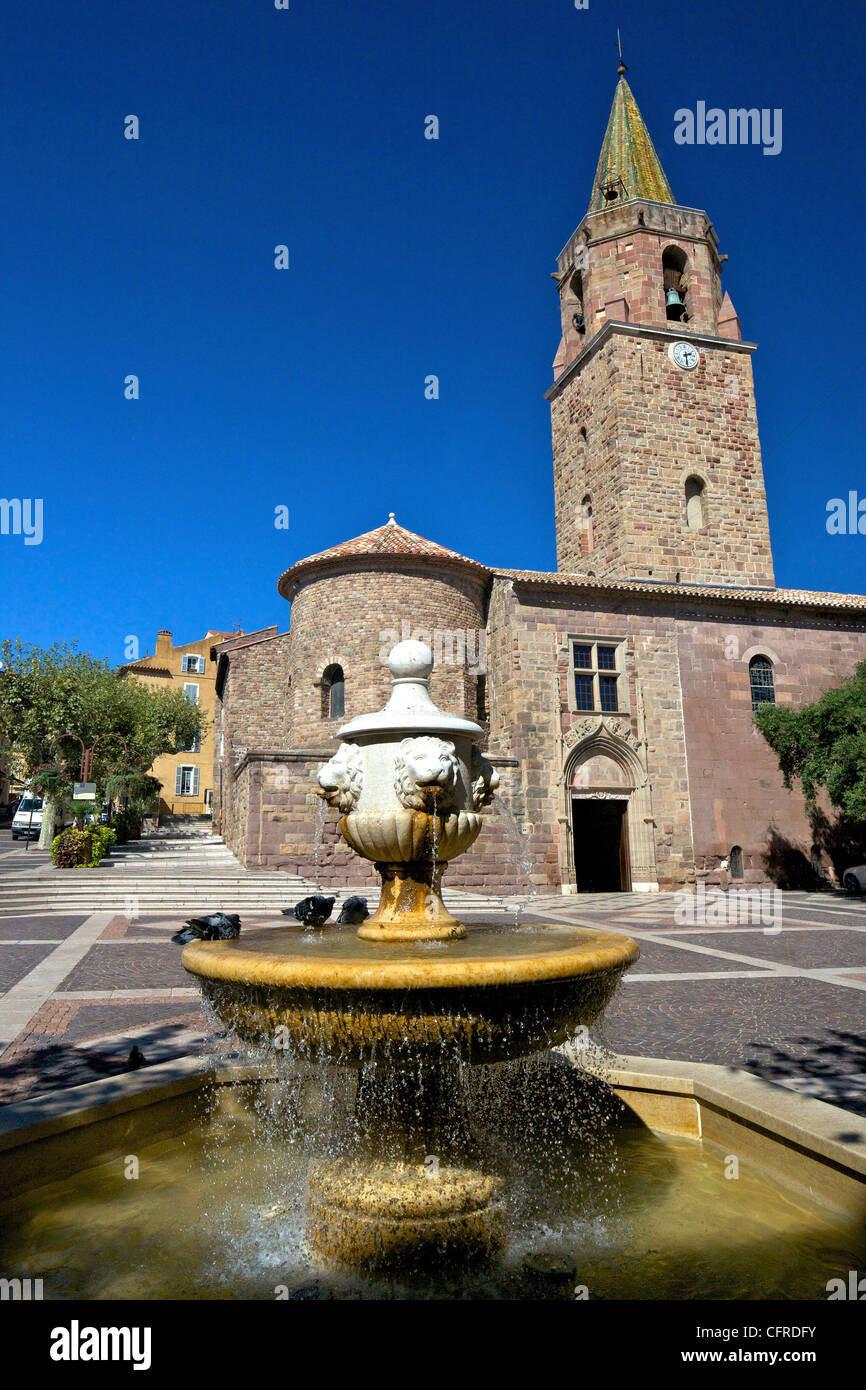 Cathedral of St. Leonce of Frejus, Var, Provence, Cote d'Azur, France ...